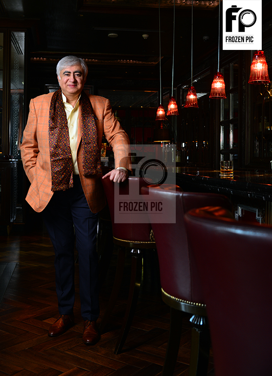 Corporate Leaders – frozenpic